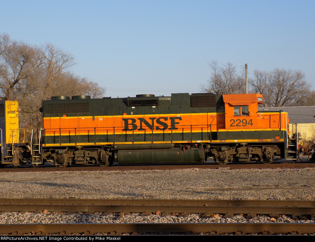 BNSF 175